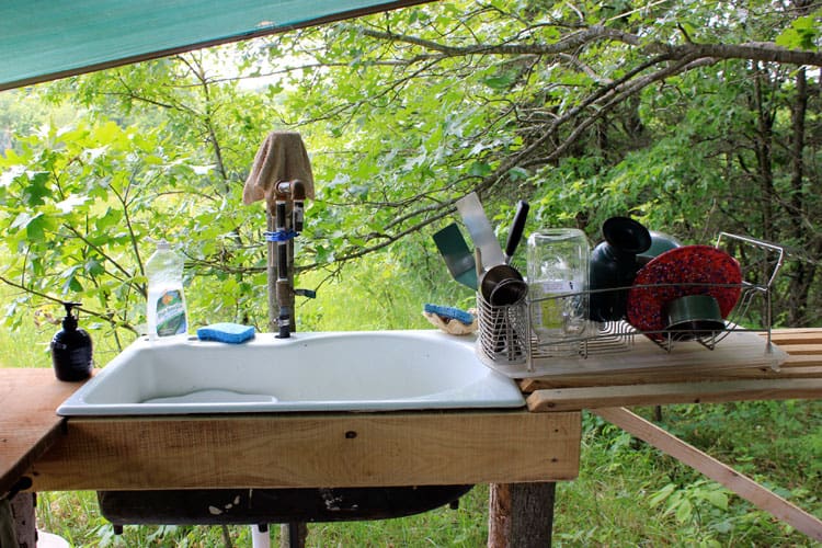 Setting up an Outdoor Kitchen